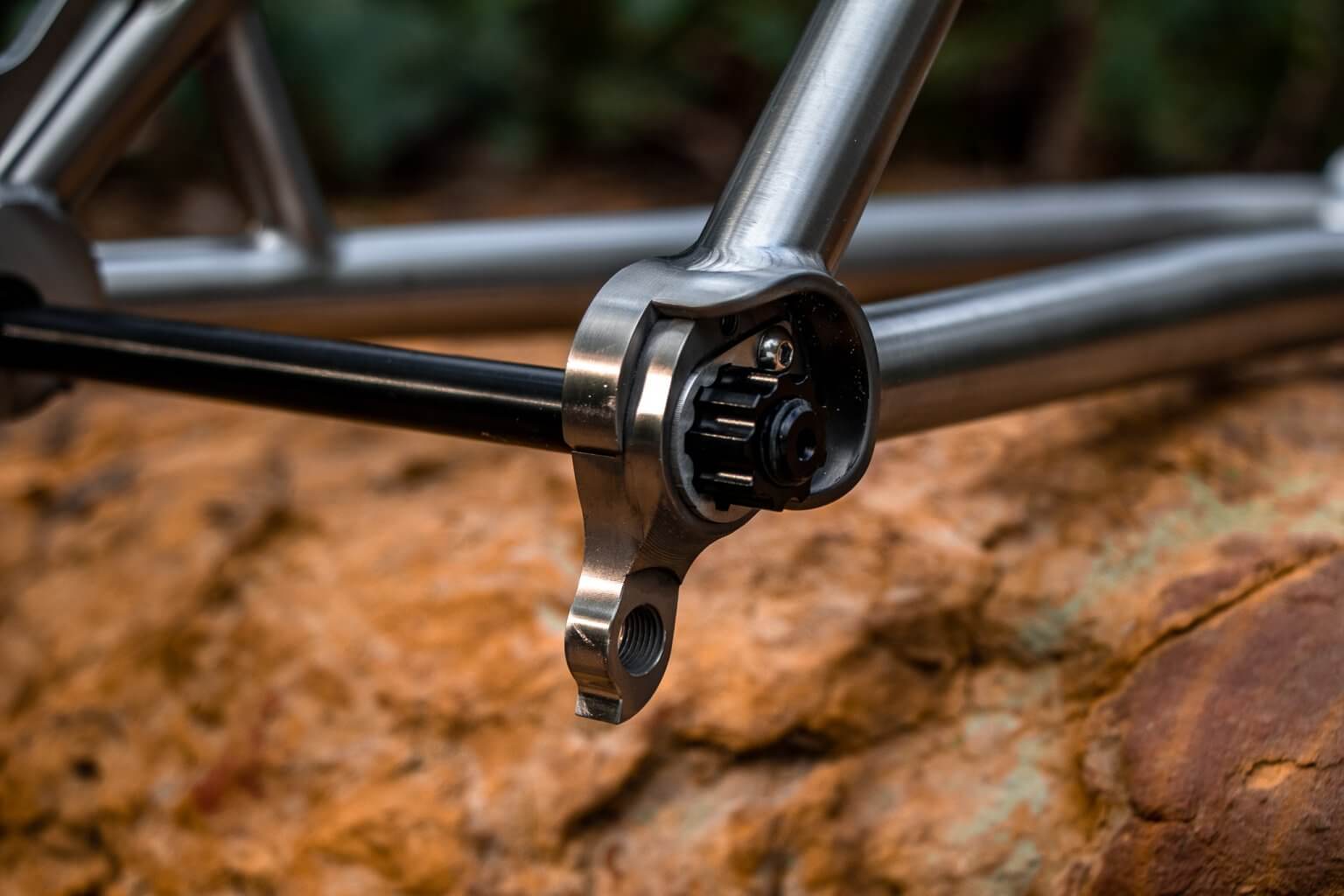 Roost Nero Ti – Aggressive MTB Frame - Roost bike
